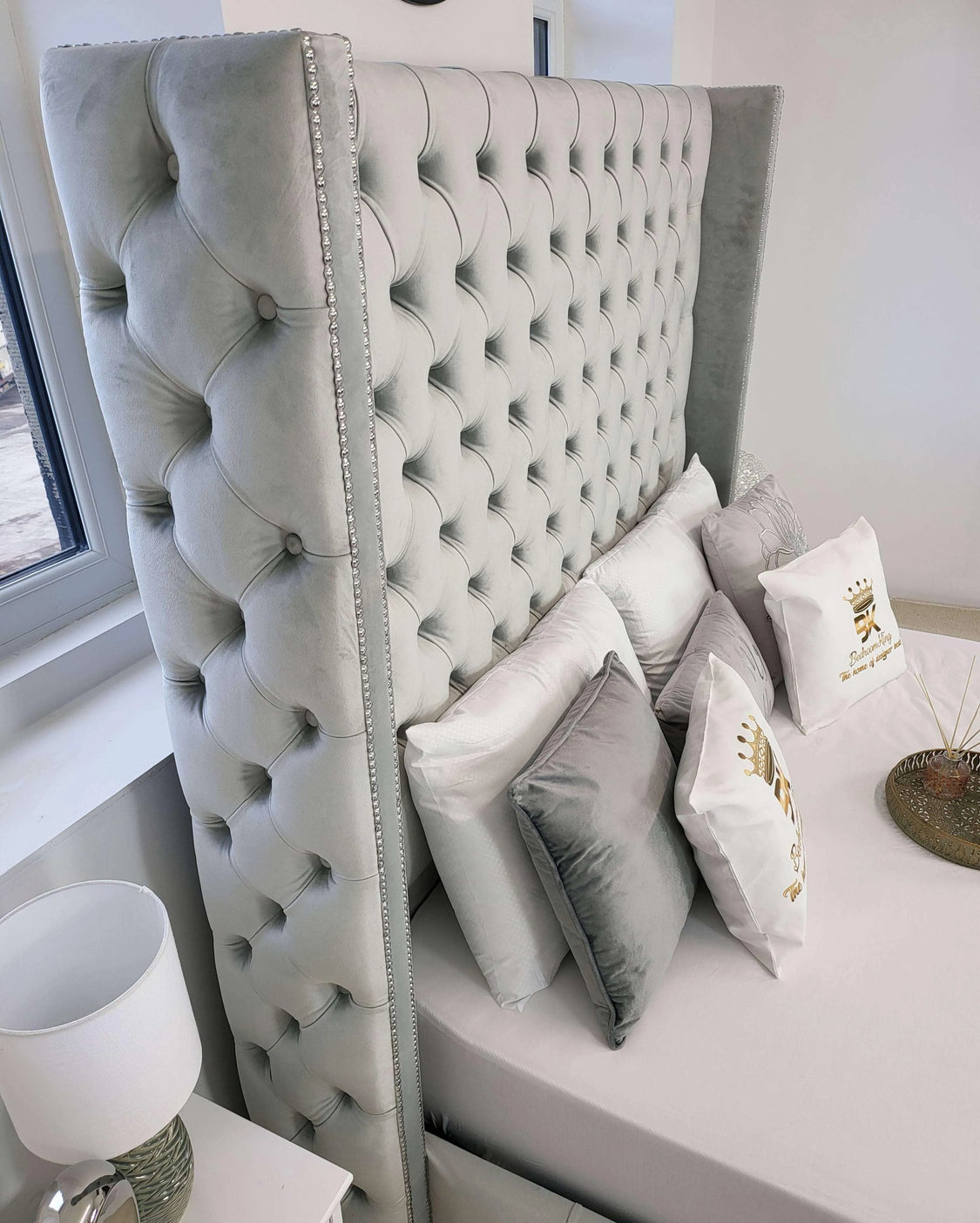 Wingback Beds With Storage | Handmade Winged Bed Frames | Bedroomking